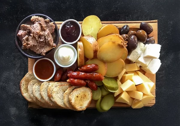 Tabla de la Casa – Vecchia Casa Restobar